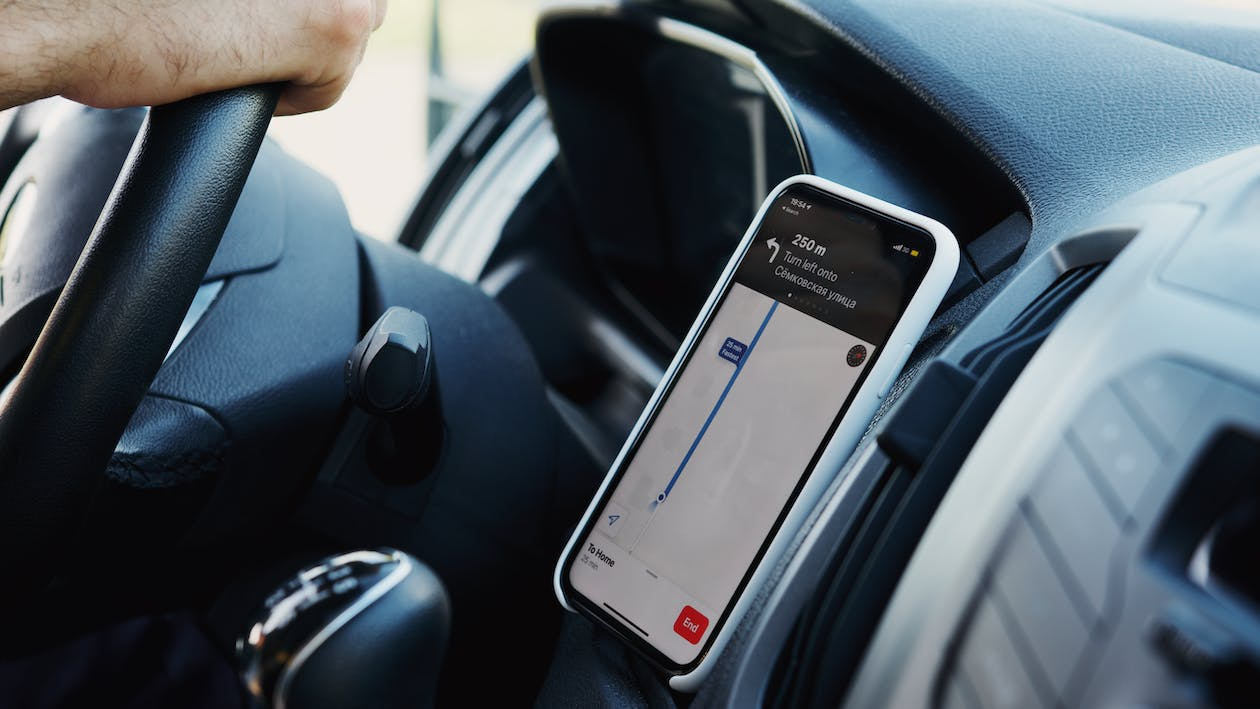 5 Key Features to Look for In GPS Vehicle Tracking System